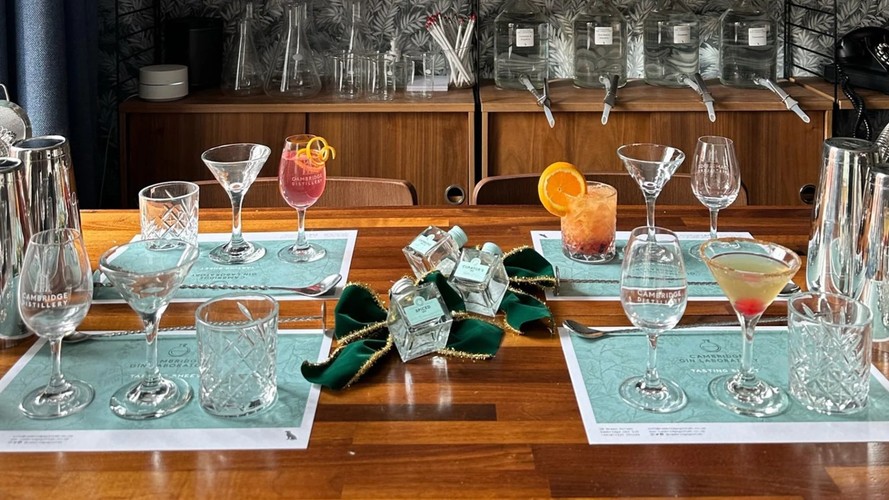 Cambridge Gin Laboratory Tickets - Christmas Cocktail Making Cambridge