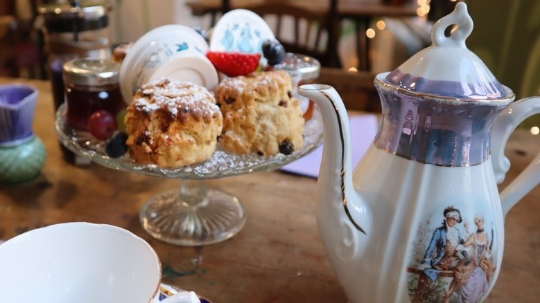 Debbie Bryan Tickets - Mothers Day in Nottingham