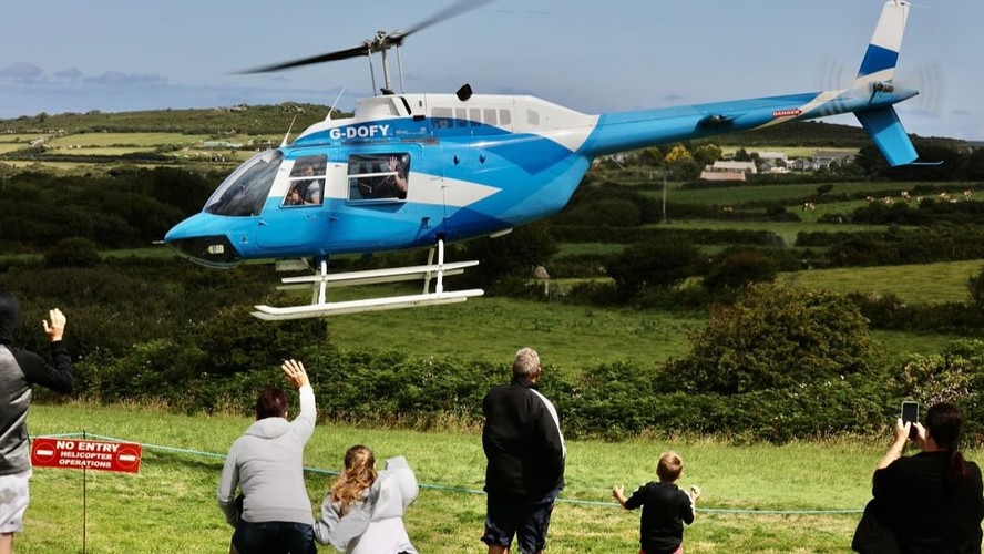 6 Mile Helicopter Flight Kent - Get A Free £5 Voucher