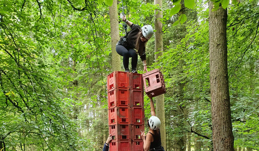 Crate Stacking Craufurdland Estate - Get A Free £5 Voucher