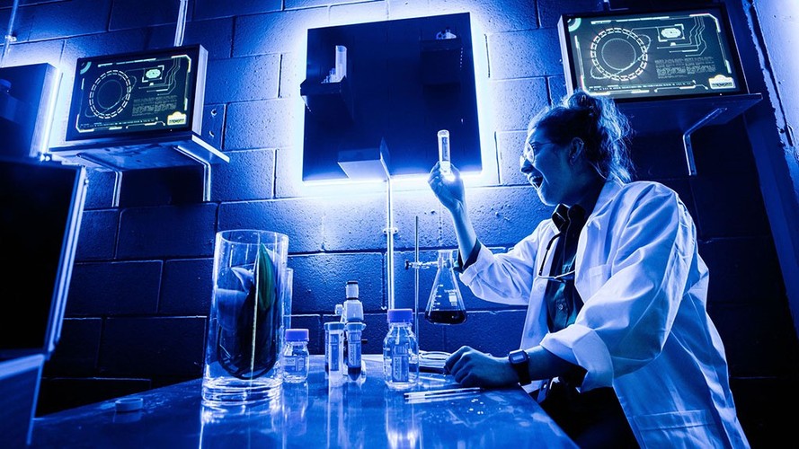 Avora, London - Cocktail-Making in London's Best Themed Bars