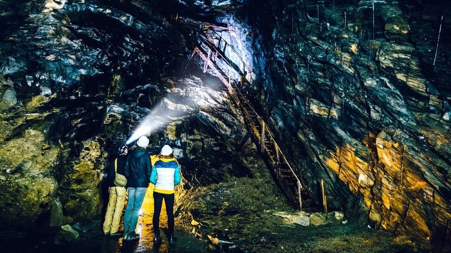 How Deep Do Mines Really Go Lets Dig In