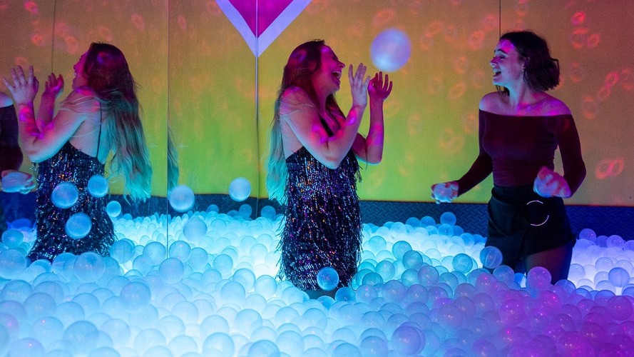 Caddies Southend Tickets - Adult Ball Pit near London