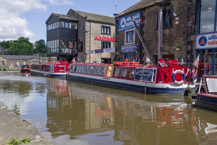 Public Afternoon Tea Cruise