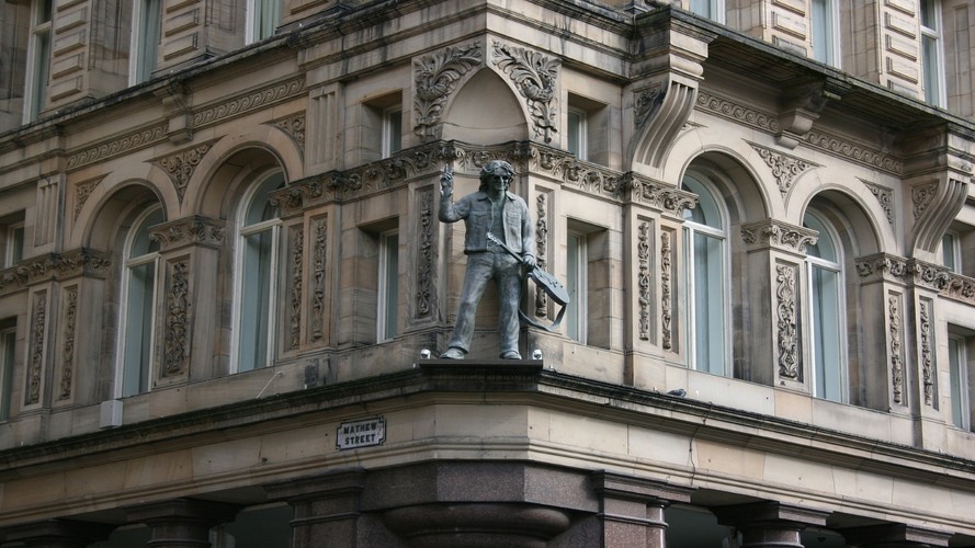 Best prices online - Liverpool Walking Tour Pass Vox City - 2-in-1 ...