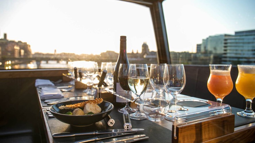 Bustronome London - Luxury Dining London Bus Tour Tickets