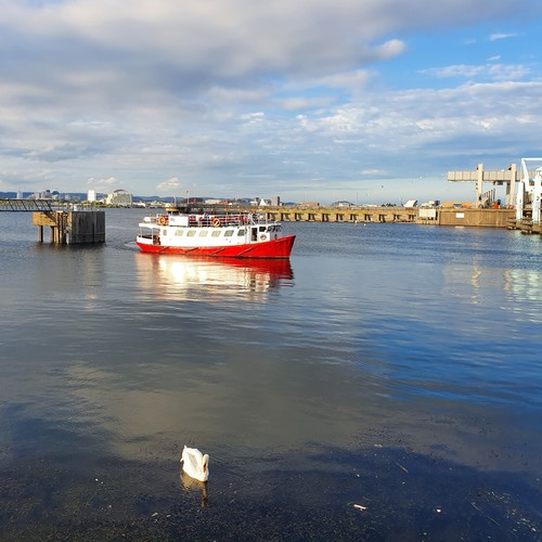 Cardiff Bay Tours from £9.80 - Cardiff Cruises - Book your tour now