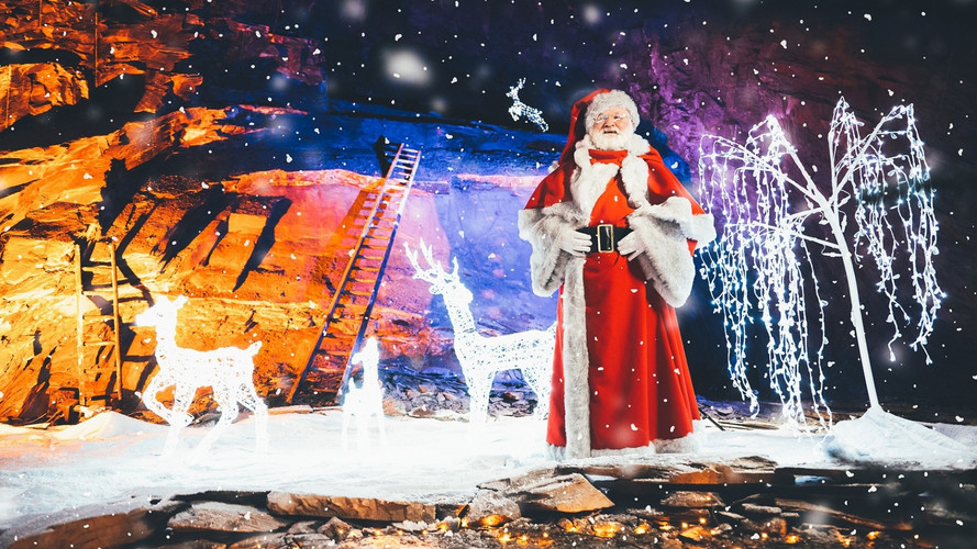 Santa's Grotto Zip World Tower - Free £5 Voucher With Purchase