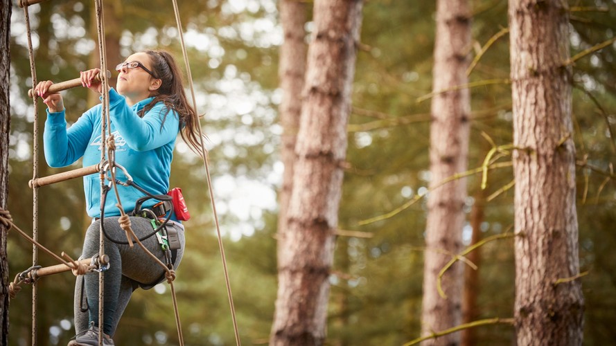 Treetop Challenge - High Ropes Activities in Southampton